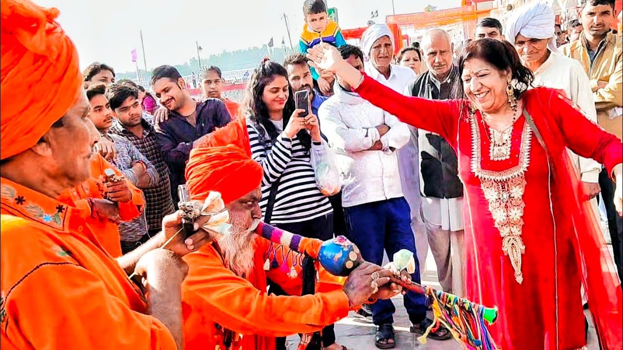 बीन की धुन पर इतना मस्ताना डांस आज तक नही देखा होगा | Sapera Been Dance ...
