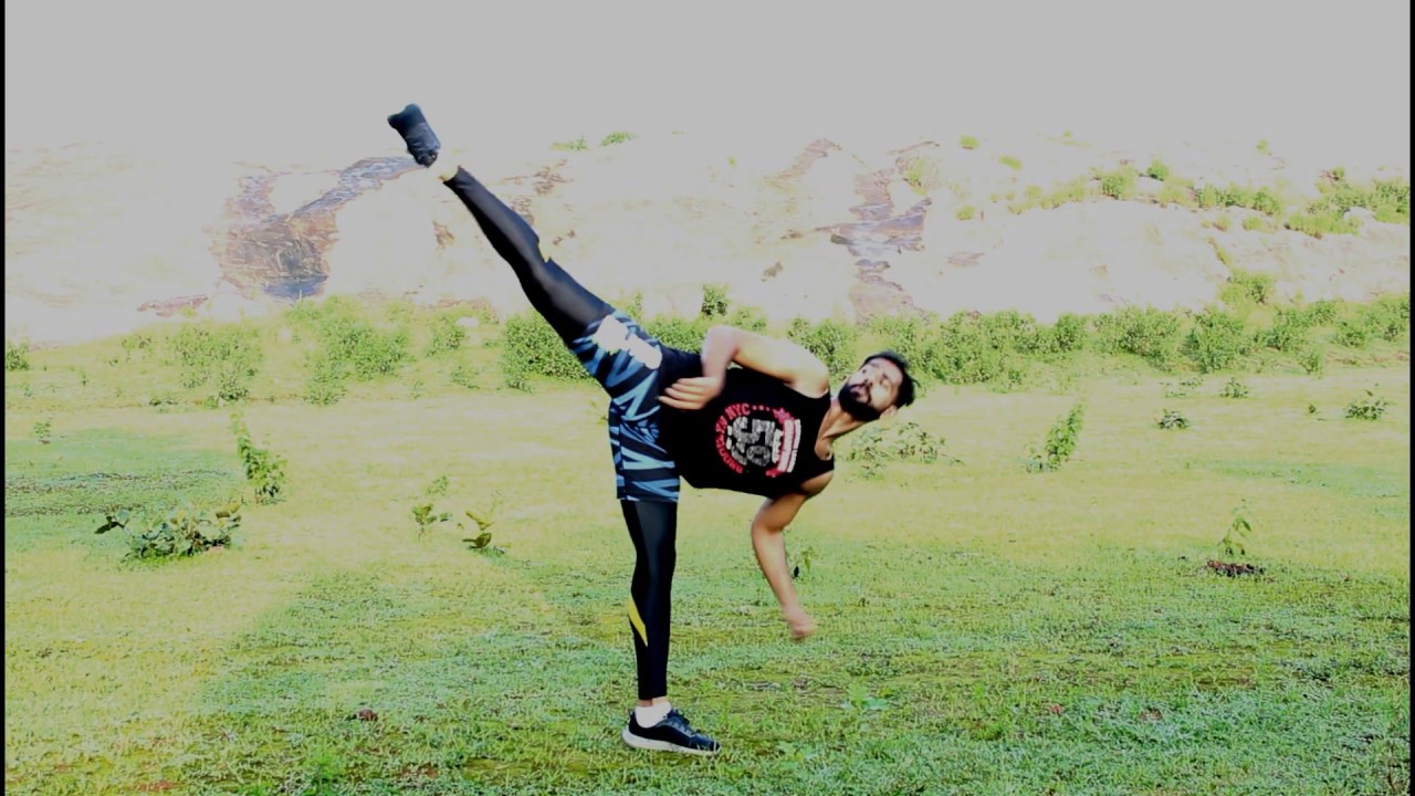 KICKING COMBINATION||from ROUND HOUSE KICK to side and hook kick ...