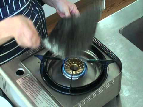 How to toast nori