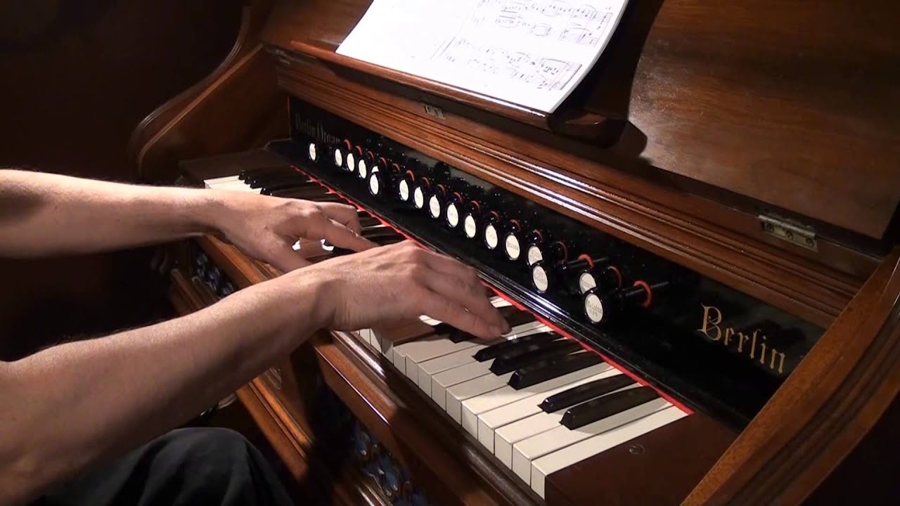 Andante - Hermann Wenzel - Berlin Reed Organ - YouTube