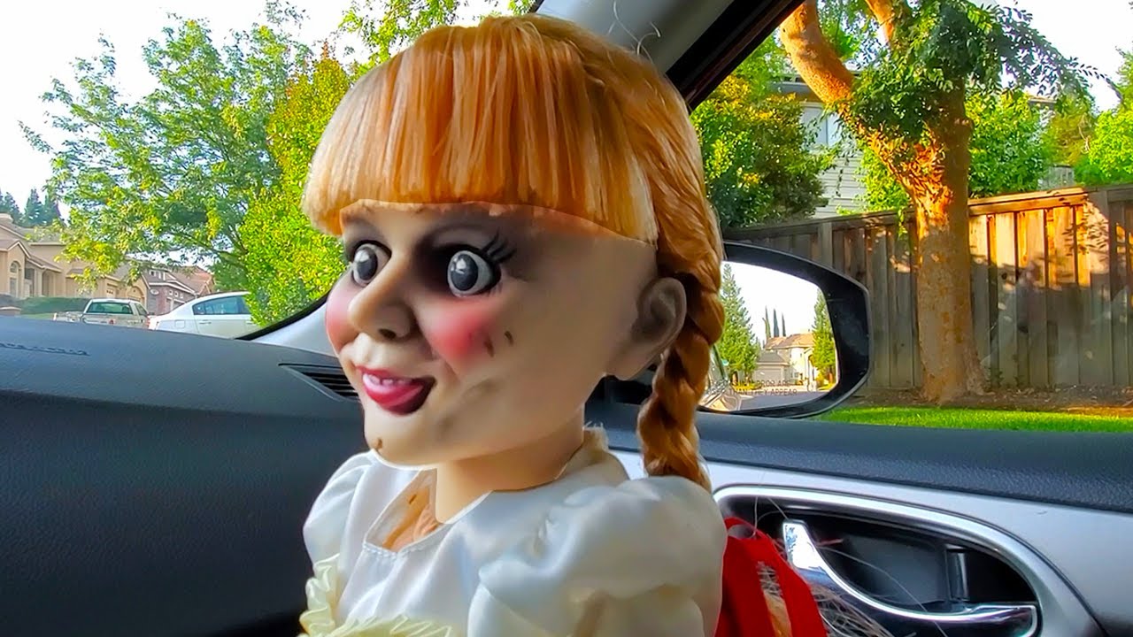 Psycho Pig Pranks Slappy, Ruins his Date with Annabelle | Living Dummy ...
