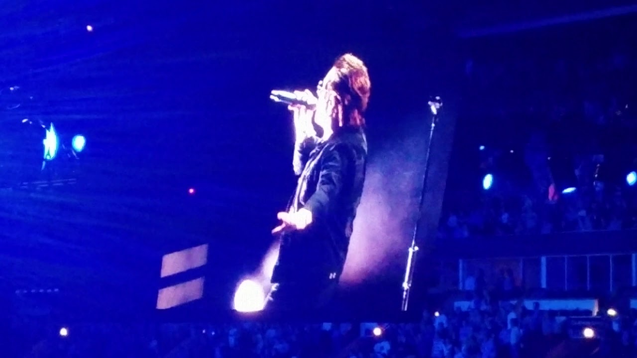 U2 "Beautiful Day" - YouTube