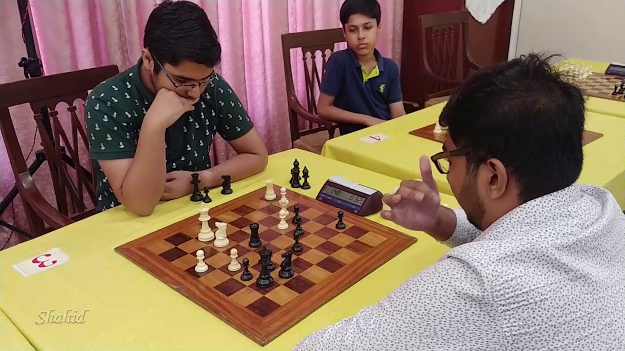 An interesting Rook-Knight ending has an unexpected finish - YouTube