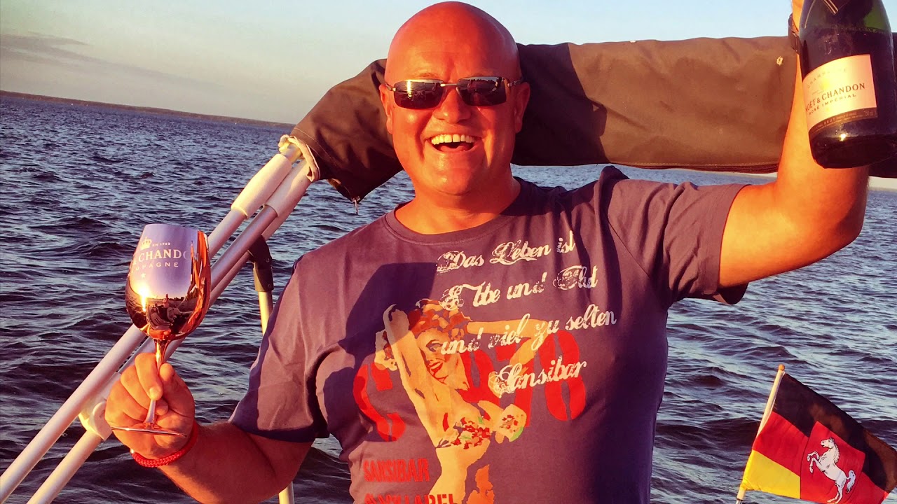 Fletcher Faro 115PS Yamaha - YouTube