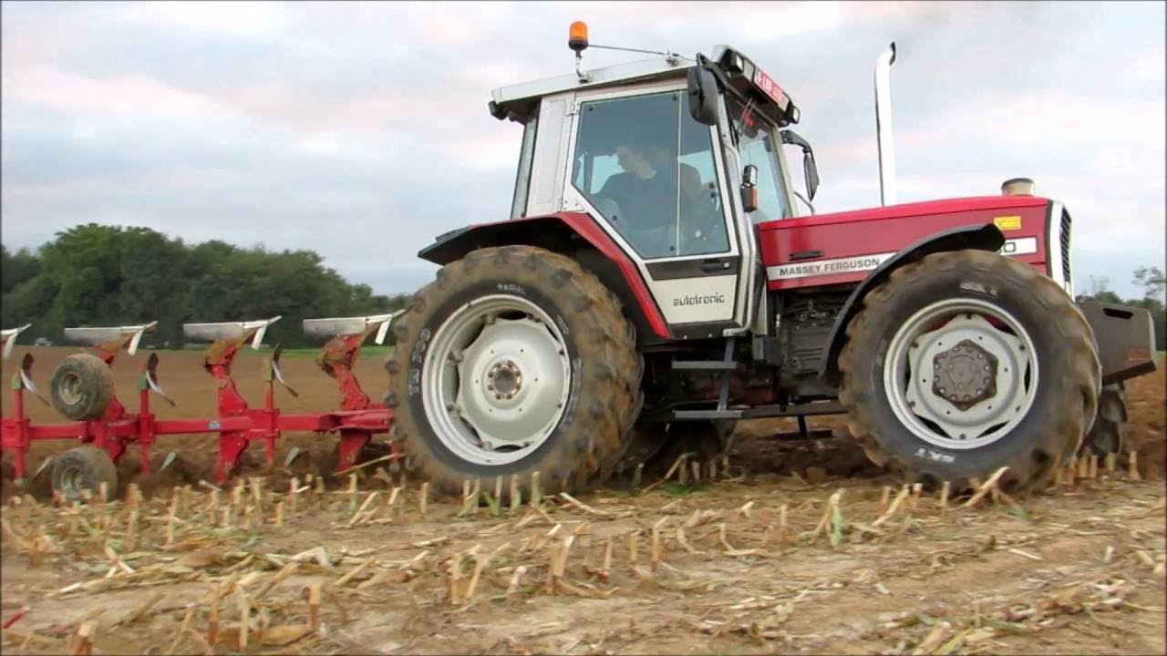 Massey Ferguson 3080 + Steeno 4 schaar ploegen | Tim Swerts | - YouTube