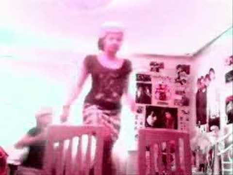 Dontcha Wanna Be A Geezer Bird!? - YouTube