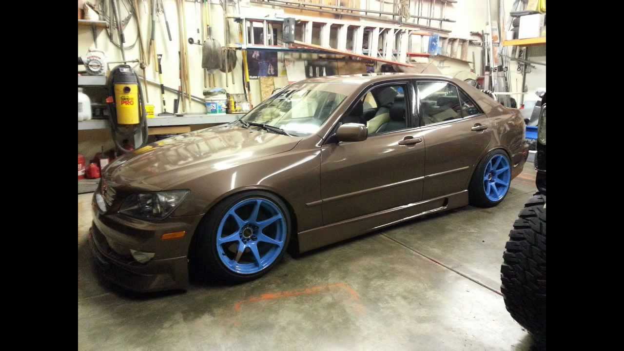 Lexus IS300 Vinyl Wrap Time Lapse - YouTube