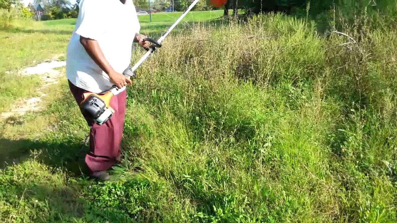 Tanaka TCG27EASP Trimmer - YouTube