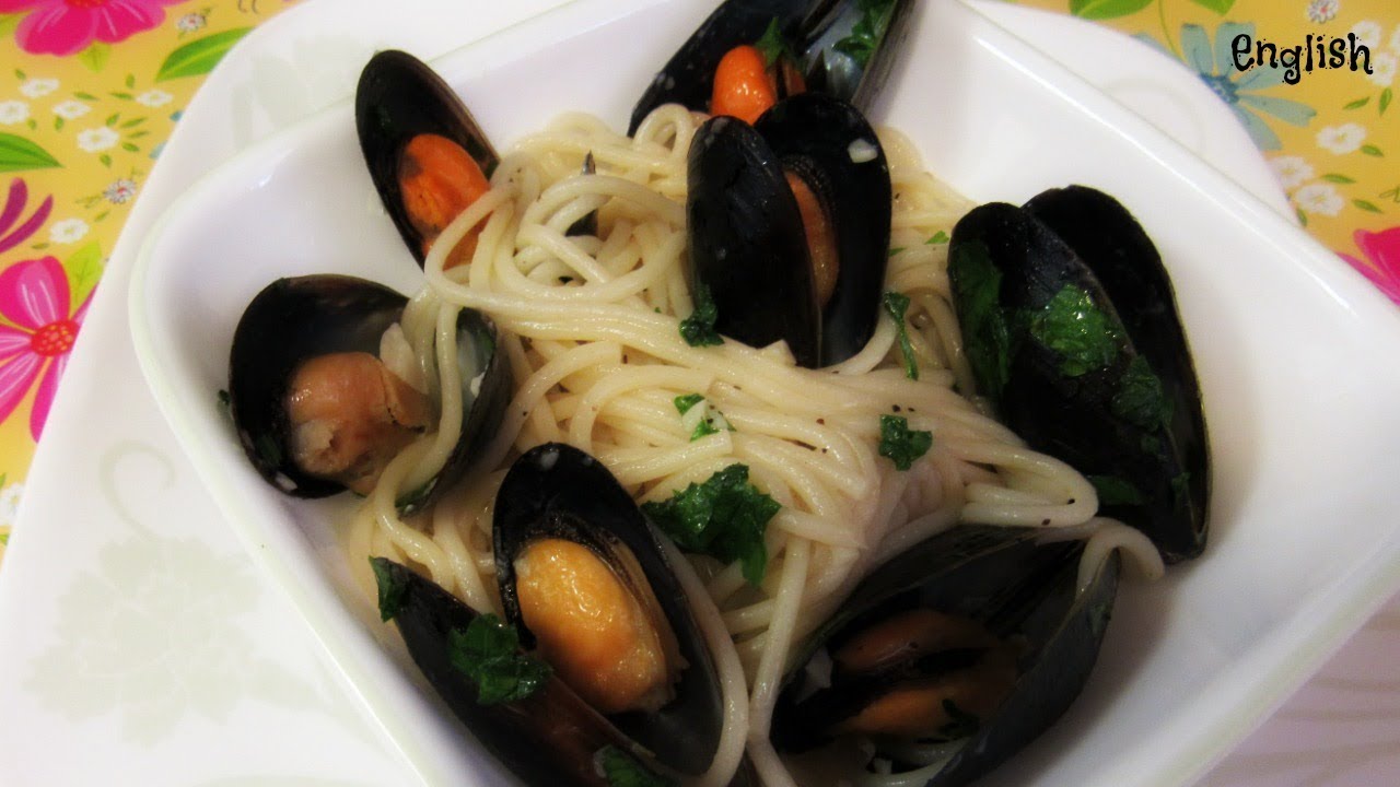 Spaghetti with Mussels, EASY and ECONOMIC RECIPE I Lorentix - YouTube