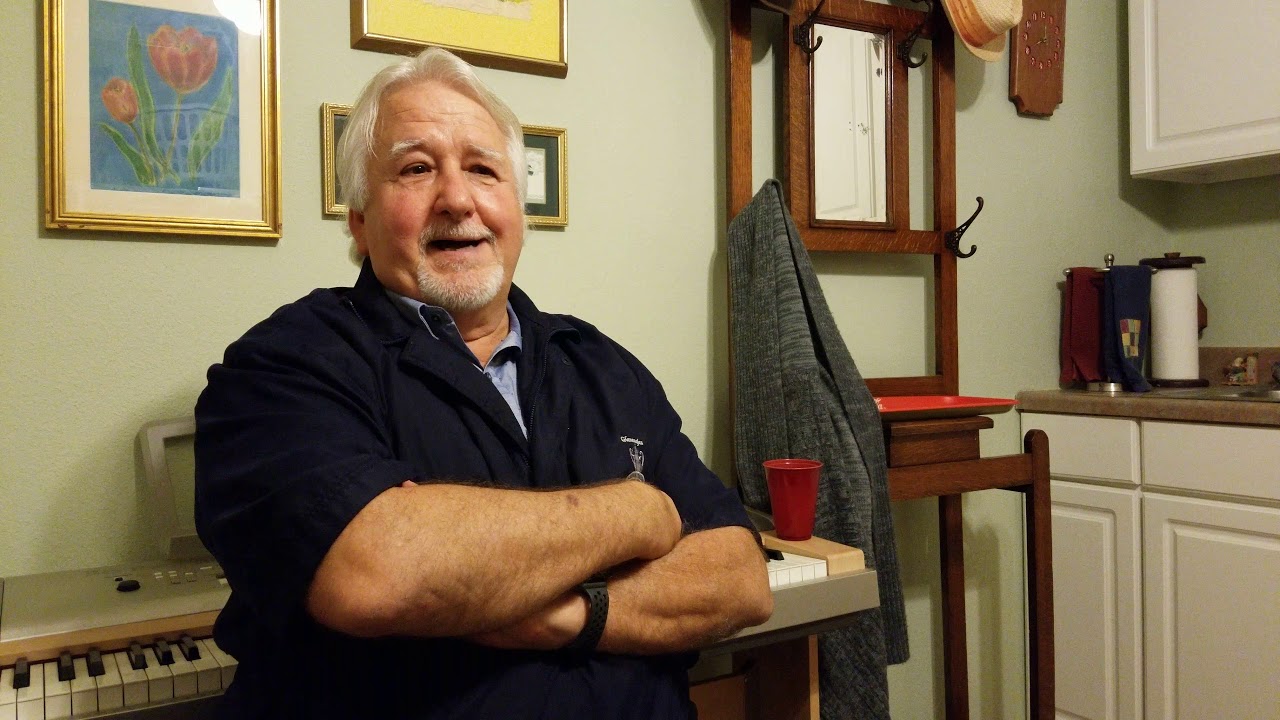 Mike Teague talks about the time he had an opportunity to go to college with Johnny Taylor - YouTube