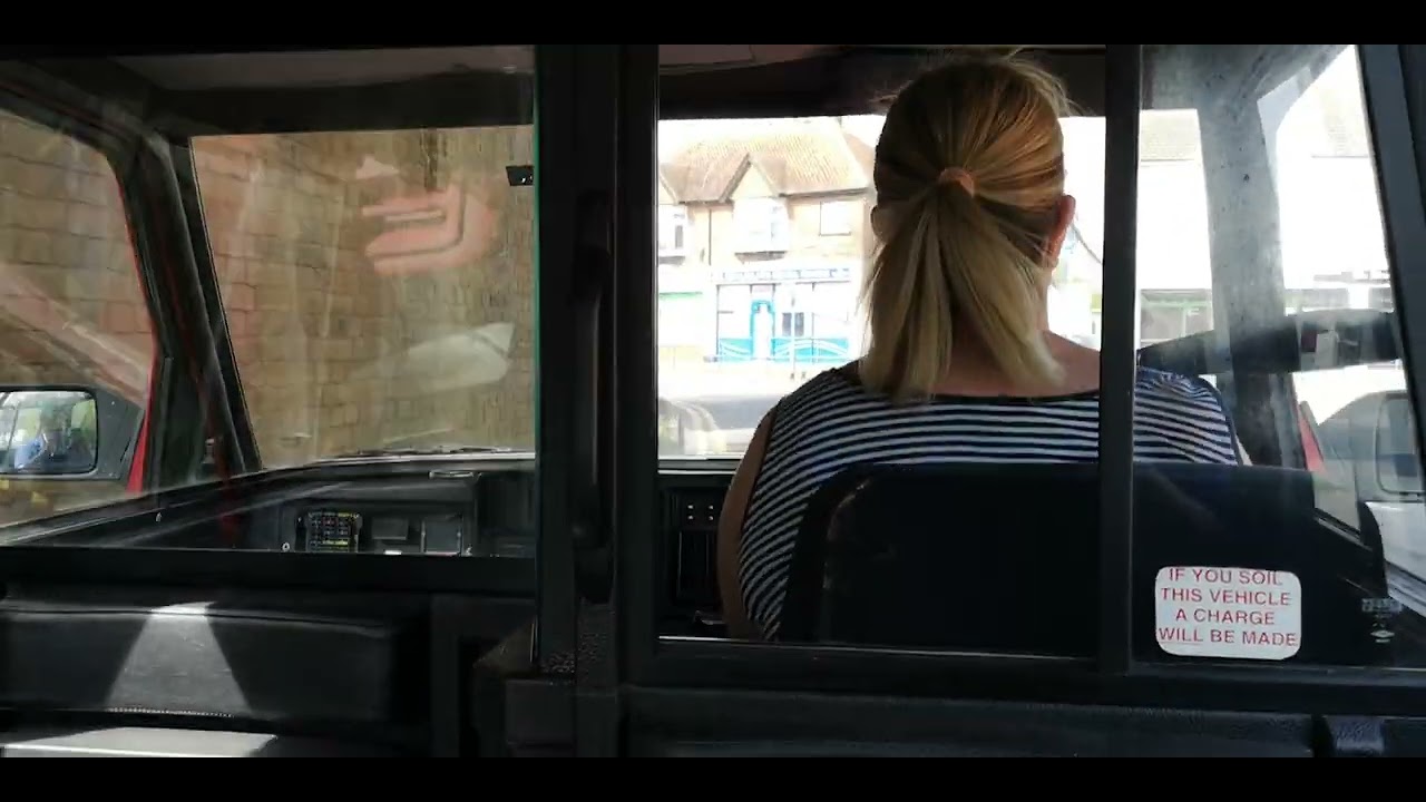 MCW Metrocab. - YouTube