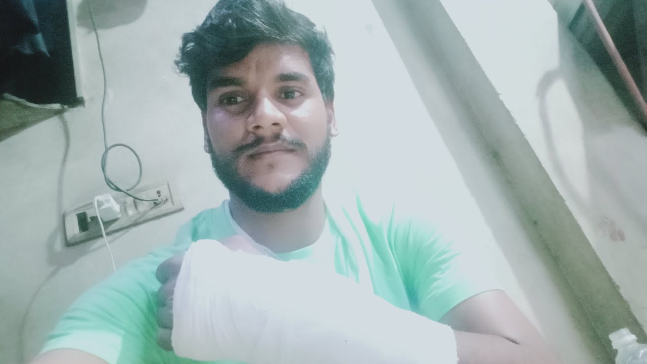 Pakka Plaster Ho Gya Mera #live - YouTube