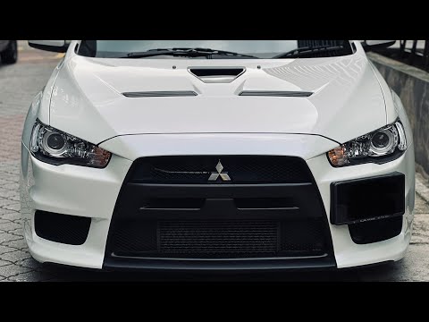 Mitsubishi Lancer EVO X restoration - YouTube