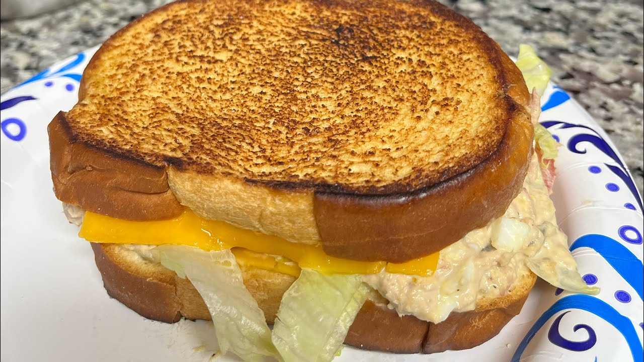 How to make a tuna melt - YouTube