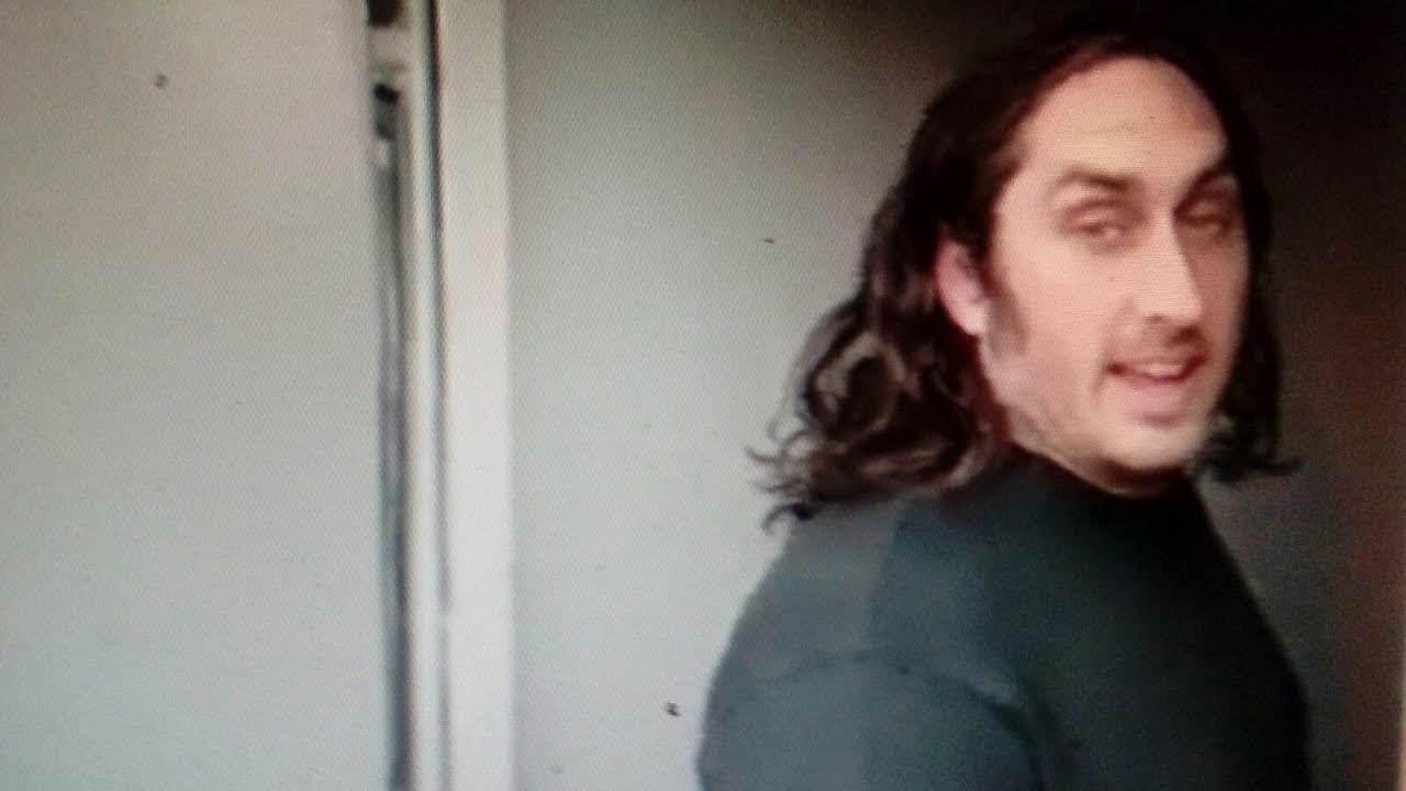 stand-up comedian Ross Noble @ Theater de Meervaart Amsterdam - YouTube