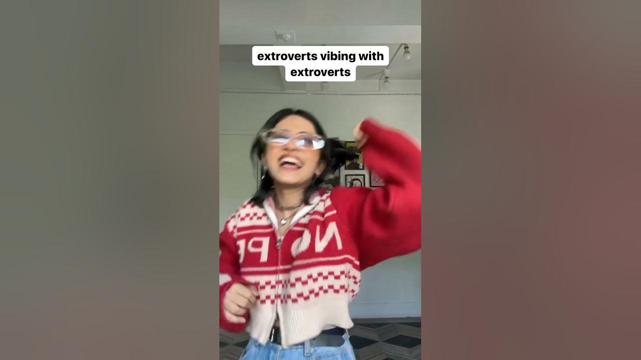 When extrovert meets an introvert - YouTube