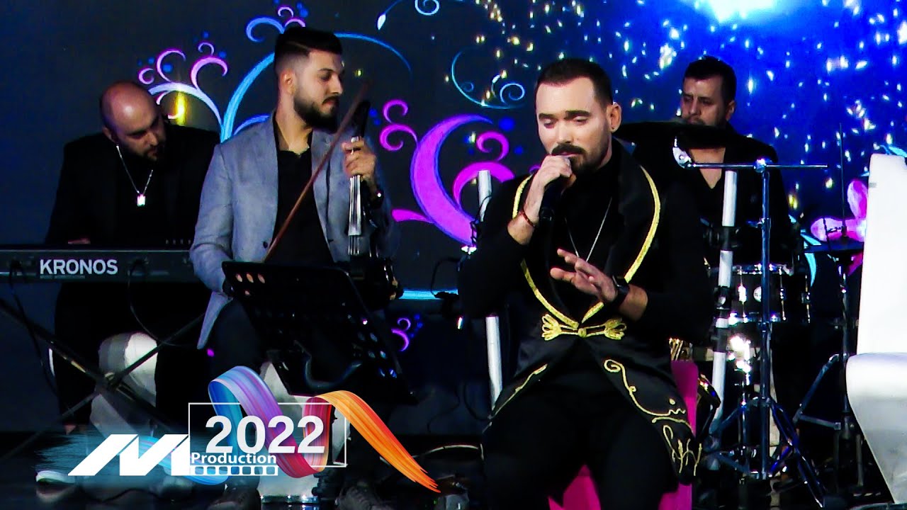 Bajram Dobra - Trendafili blu (Live) - YouTube