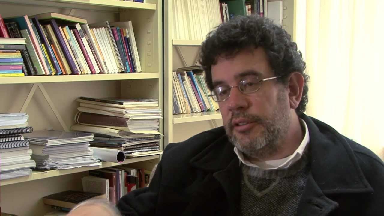 Entrevista a Víctor Vich [PUCP] - YouTube