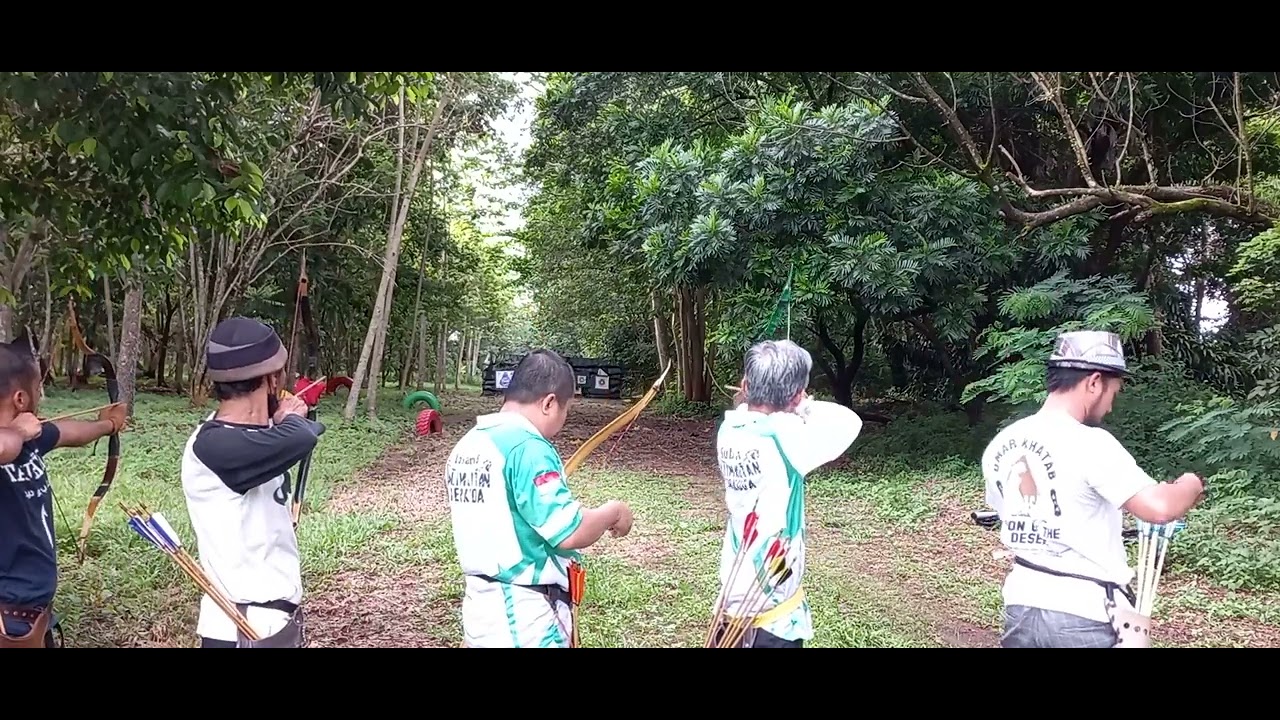 Latihan bersama on Ground 70 meter Horseback Archery Banjarbaru, Kalsel ...