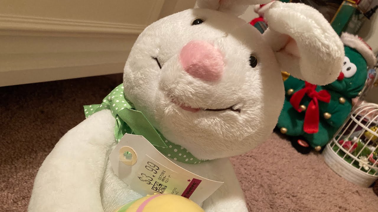 Hallmark - Animated Rockin Rabbit “Rockin Robin Parody” - YouTube