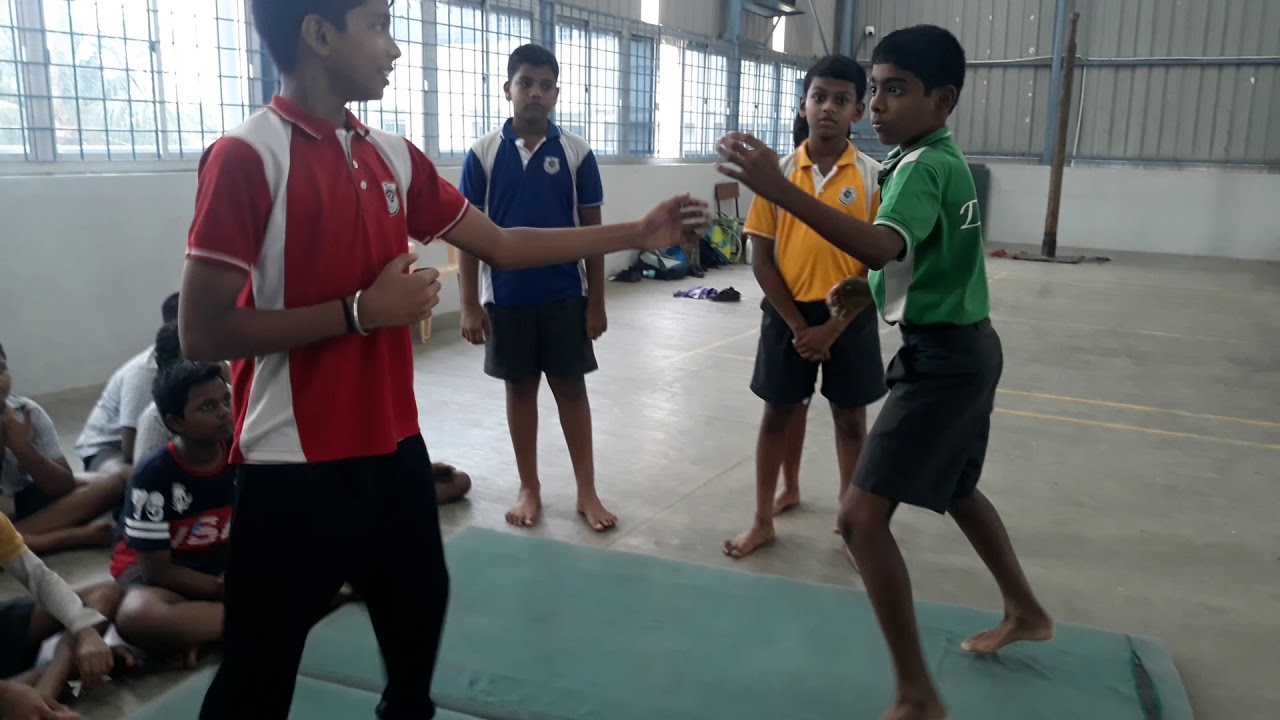 Aim karate throwing techniques by dav school boys - YouTube