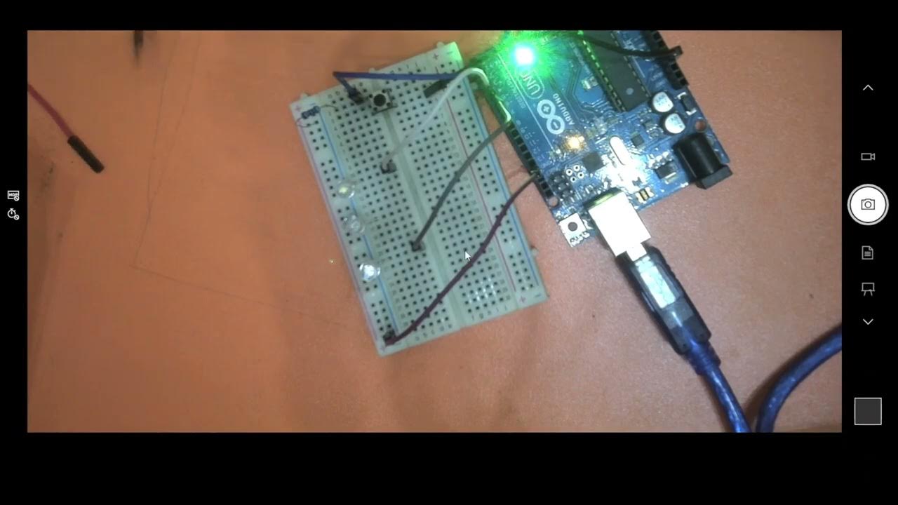 use javascript與Arduino溝通，採用p5.js and Arduino serial communication - 傳送數位訊號到 p5.js sketch - YouTube