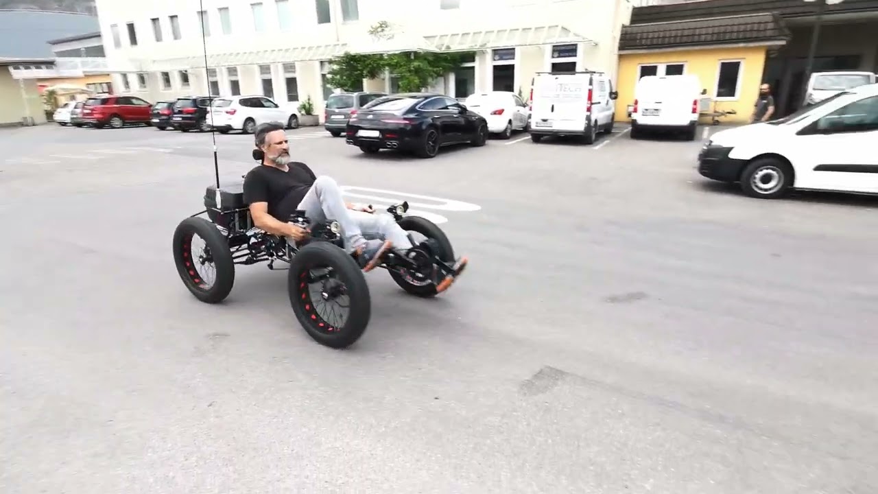 TrikExplor F420E client riding vlog in Germany - YouTube