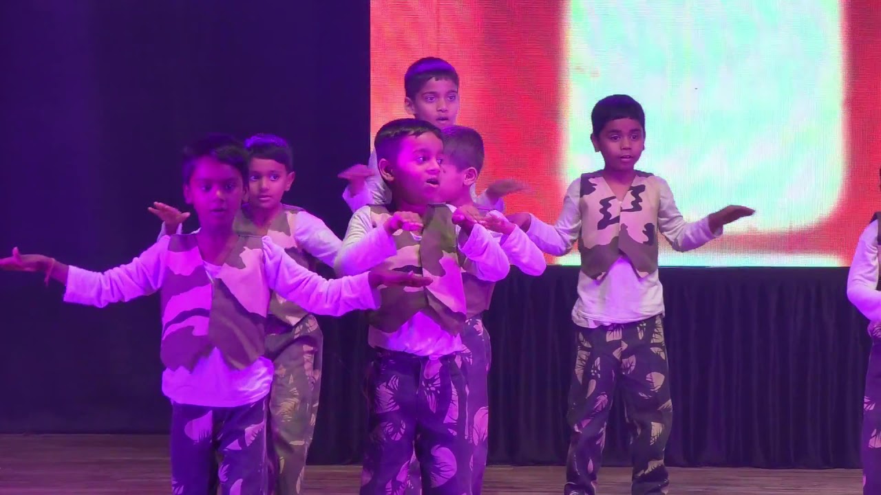 slow motion me song - YouTube