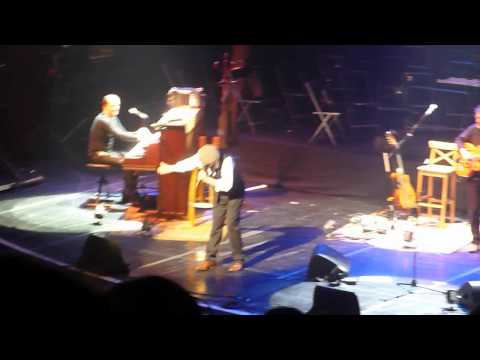 Yves Jamait - Y'En A Qui? + demo batteur [Le Grand Rex 03.04.2012]