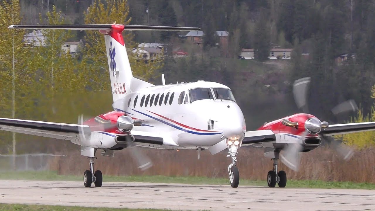 Beech 300 Super King Air 350 Takeoff - YouTube