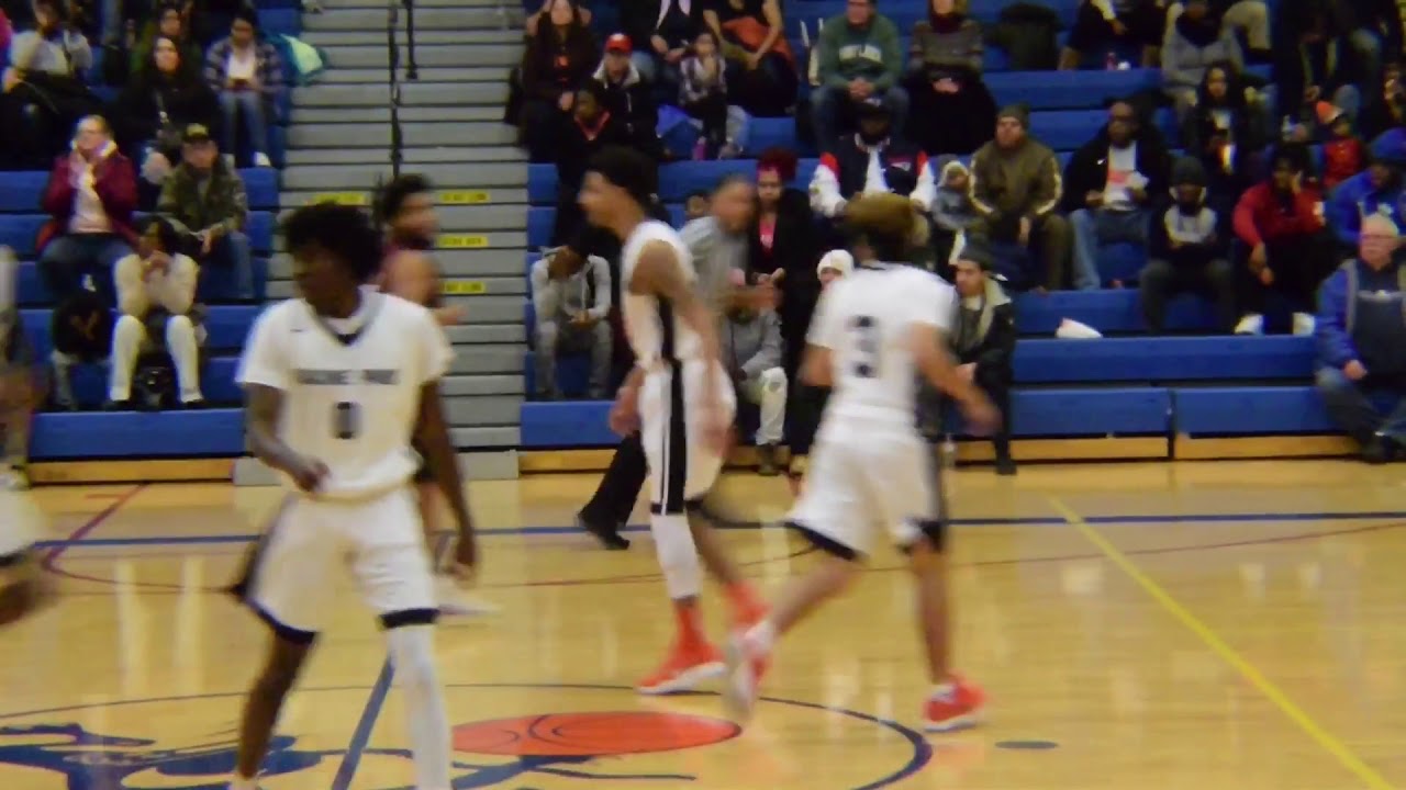 Smooth 2019 Guard Larry Canady Leads Park To Two Conference Wins! - YouTube