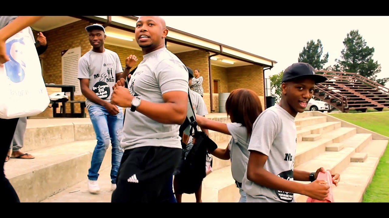 Dladla Mshunqisi – Pakisha (Short Unofficial Music Video)/ The Pakisha ...