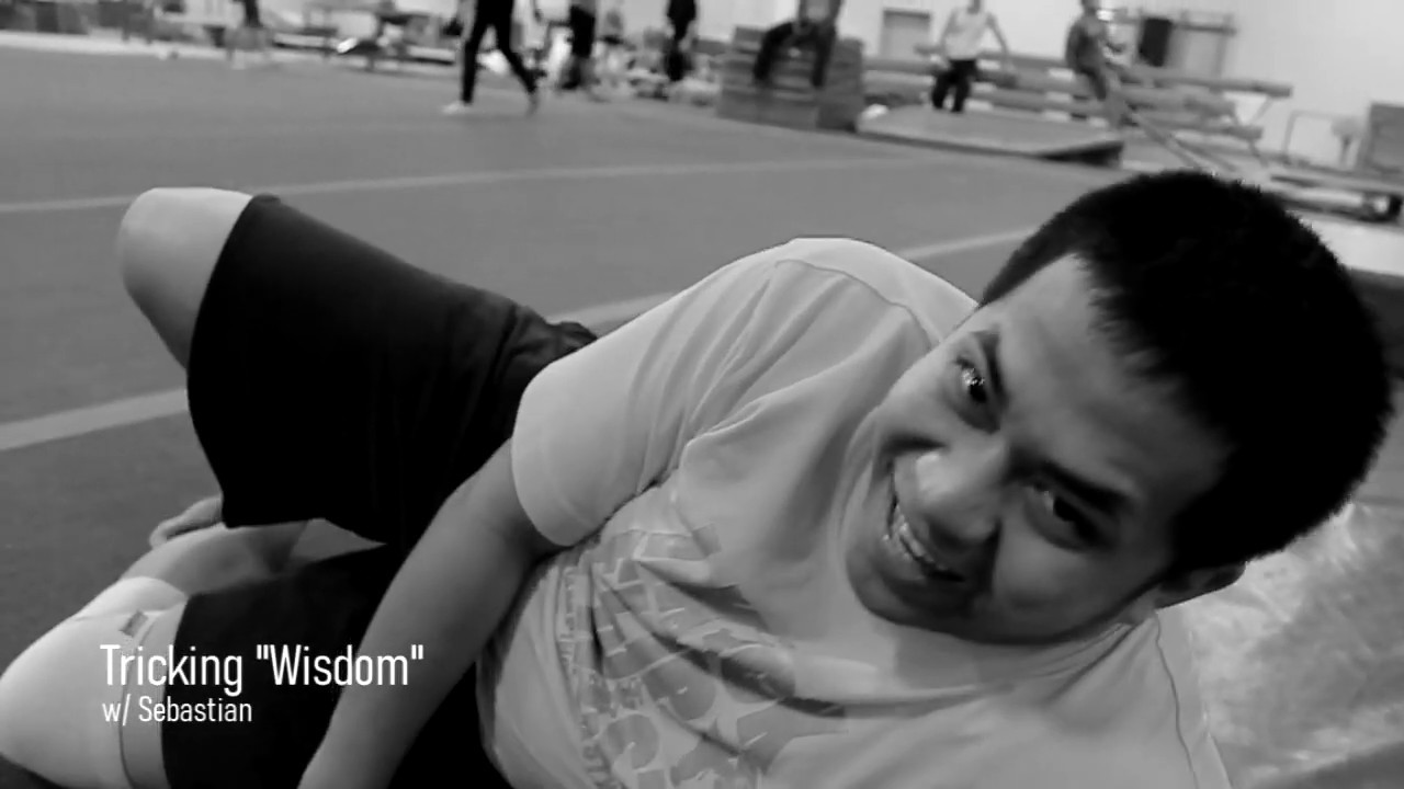 Sebastian Lescano Sampler - YouTube