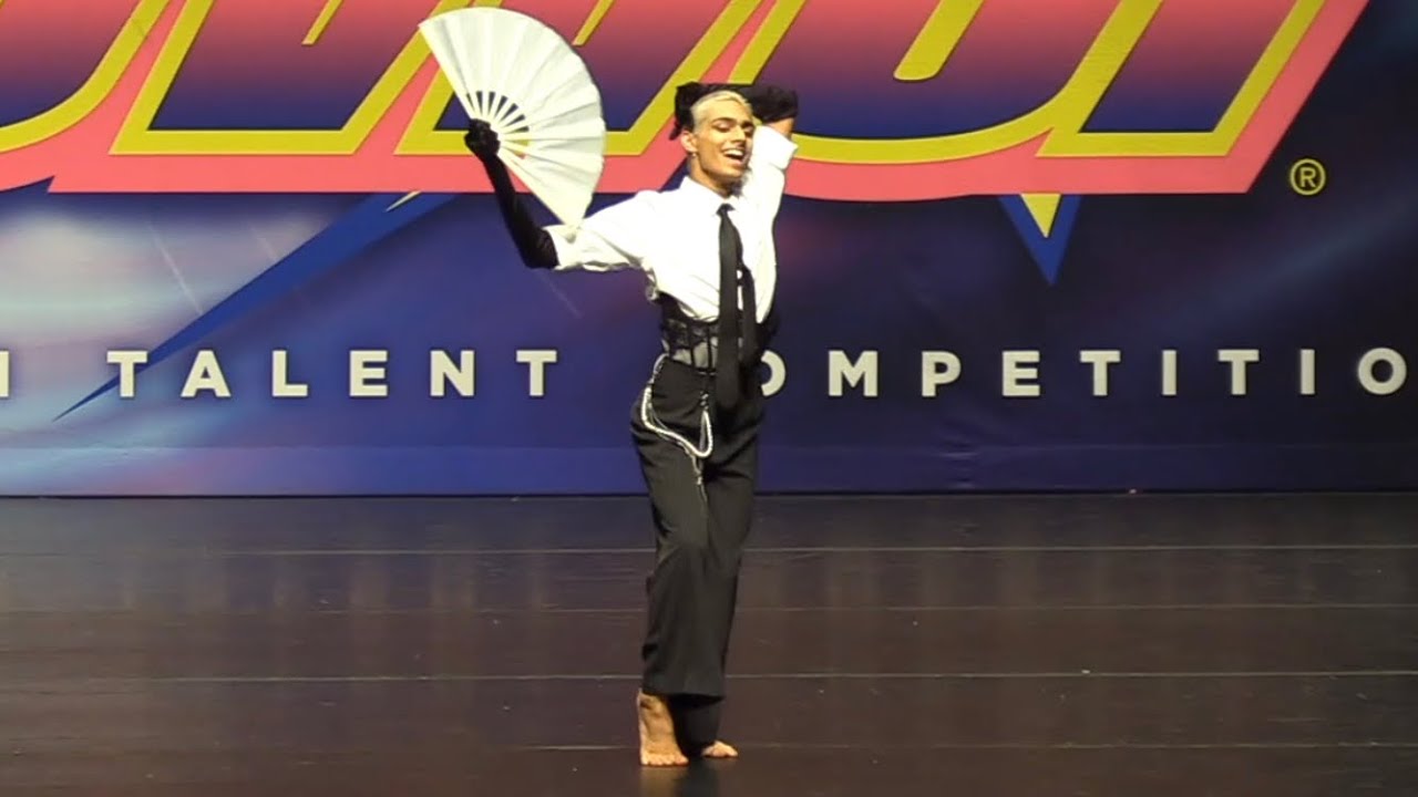 Gavin Morales - Vogue (Full Solo) - YouTube