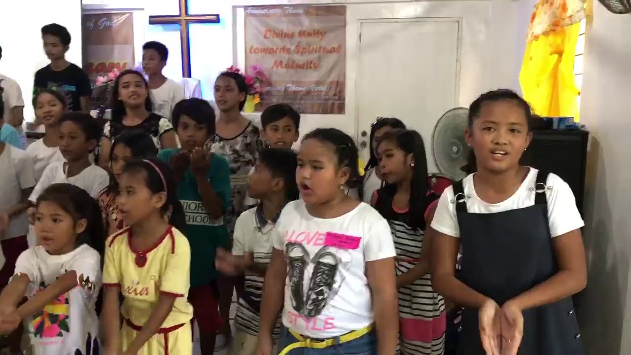Philippines - Children Singing - YouTube