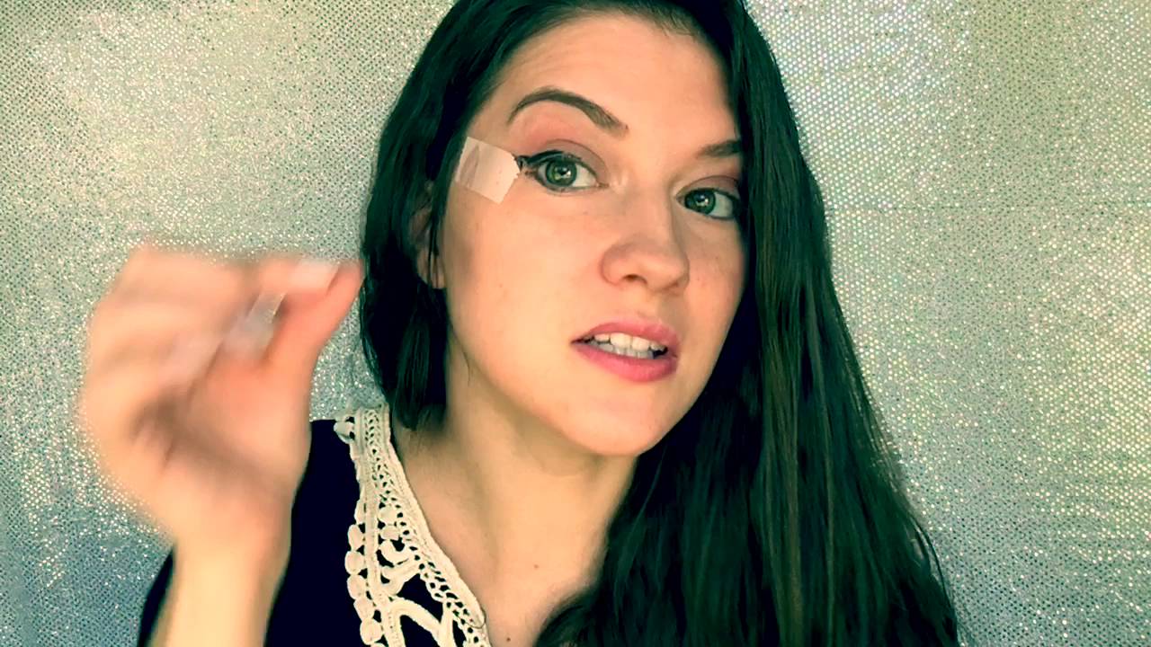 How To Do Winged Eyeliner Using Tape Youtube