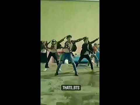 BTS dance edit on hindi song - YouTube