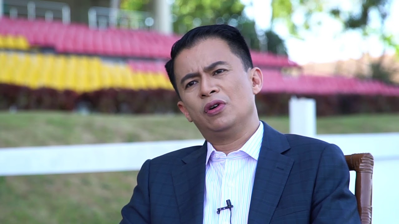 BoardroomWatch: Kings of the track (Boy Reyno and King Reyno) - YouTube