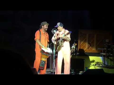 Sleeping to Dream - Jason Mraz and Toca Rivera - Rochester Hills 2018 ...