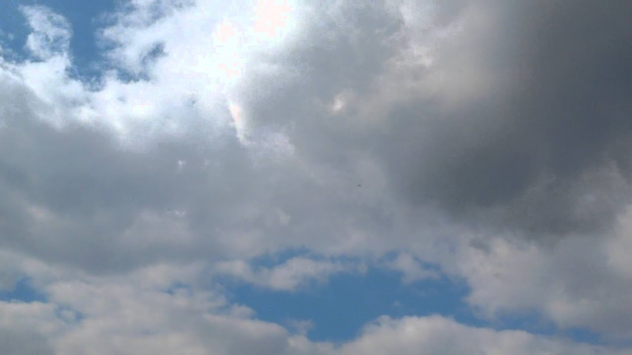 Eike´s FlyFly Fox 1/2 - Handstart @Hessenflieger - YouTube