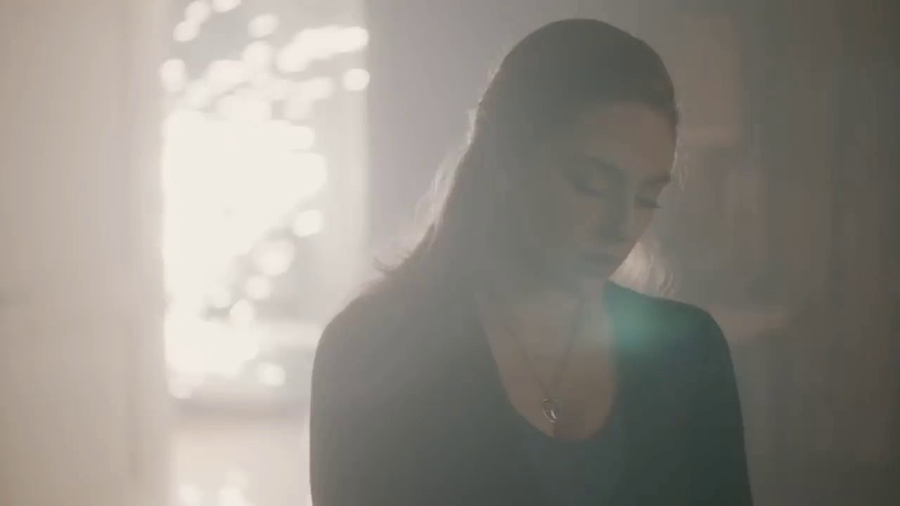 Legacies 2x11 Hope e landon se beija na banheira dublado - YouTube