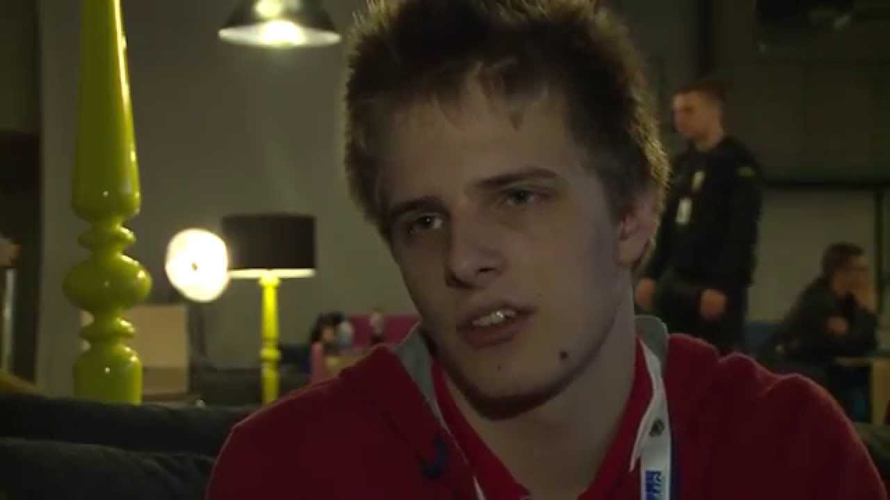 Official Chess Olympiad Show, Interview with Richard Rapport - YouTube