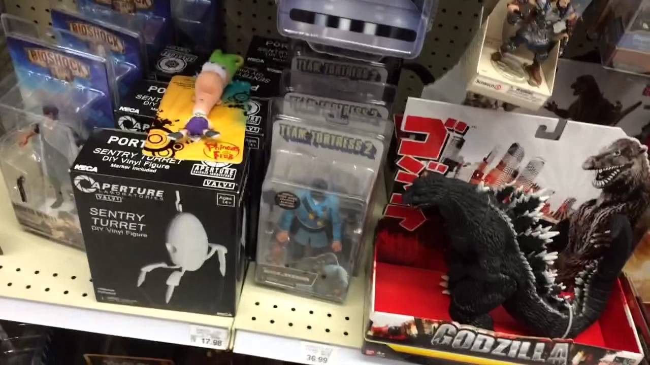 WWE ACTION INSIDER: Grim RKO's toys! HOT girl at ToysRus! Mattel ...
