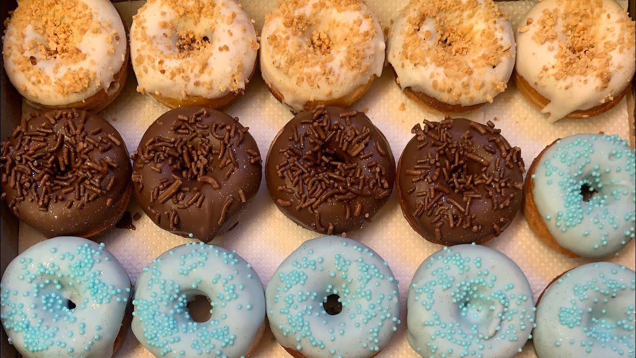 Receita de mini donuts assados - YouTube