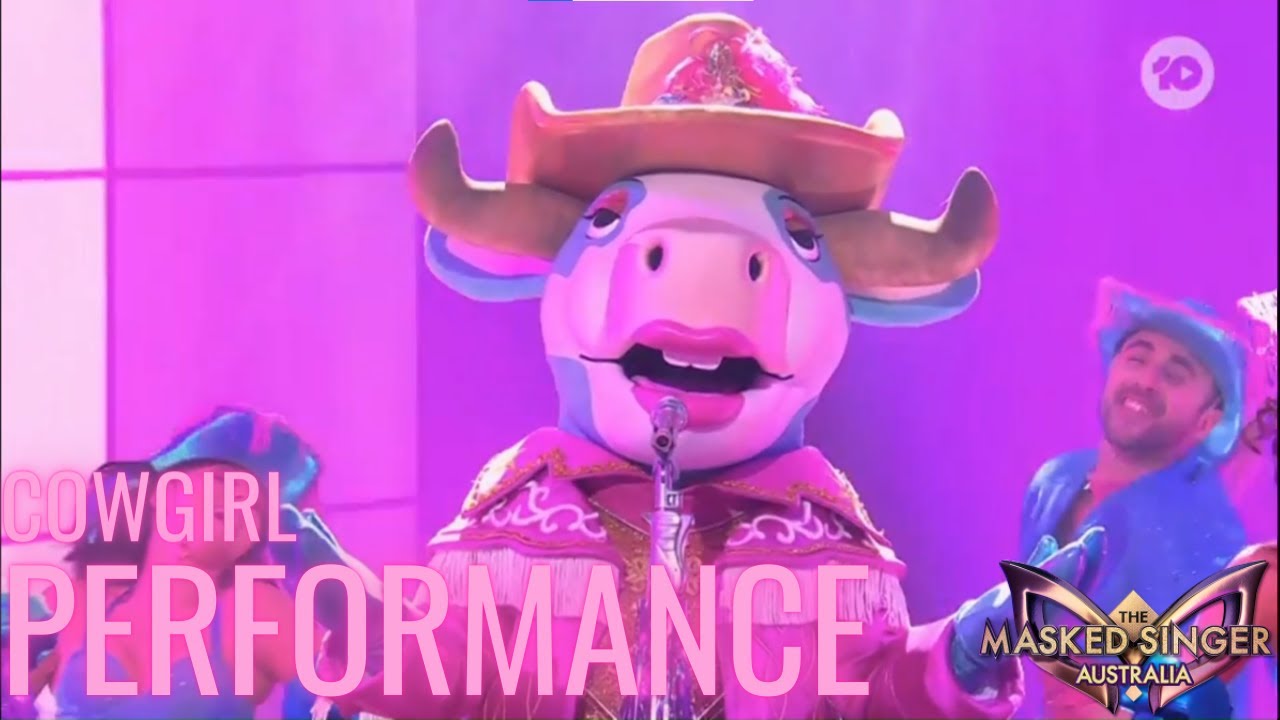 Cowgirl sings "Here You Come Again" by Dolly Parton (1970s) | SEASON 5 ...