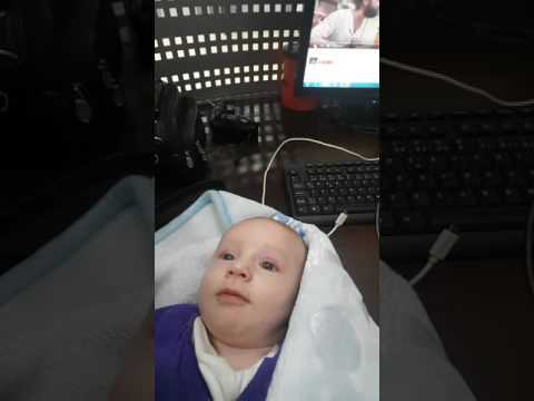 koray avcı nın bebegi aglatan klarneti