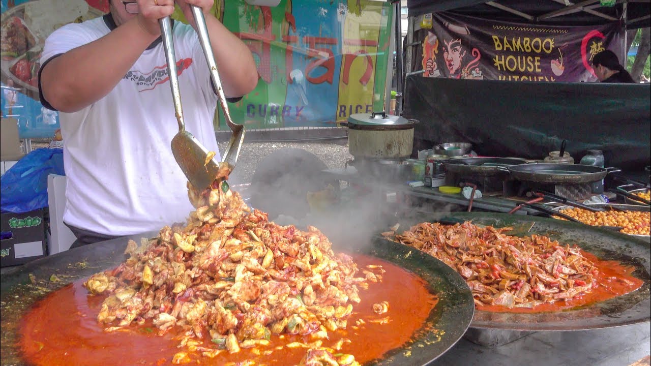 Cooking Huge Pans of Indian Curry. London Street Food from India - YouTube
