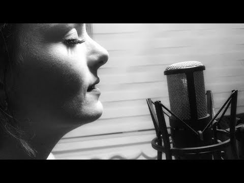 Gamze -  Masum Değiliz [Sezen Aksu Cover]