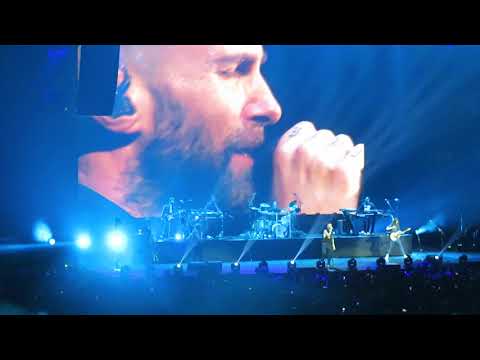 Sunday Morning - Maroon 5 - Sydney 2019