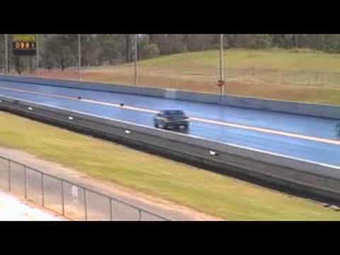 R32 vs S15 - YouTube